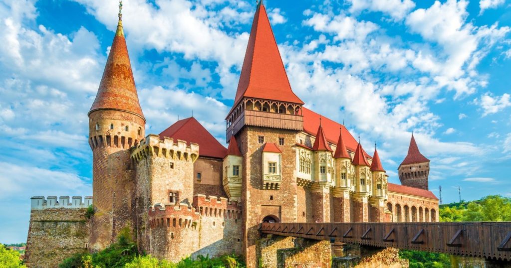 6 Reasons Why You Should Visit Transylvania